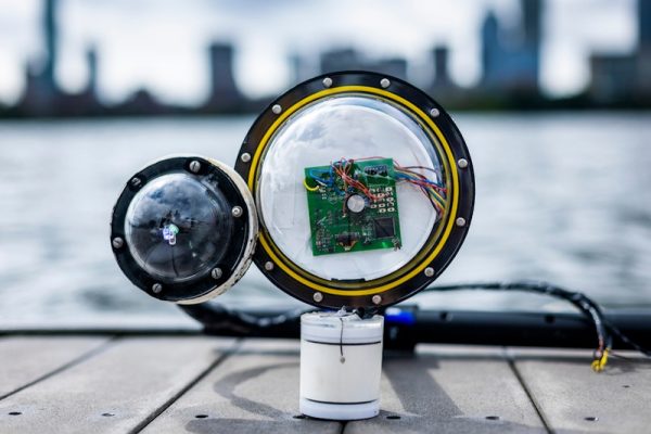 Battery Free, Wireless Underwater Camera – Hafenstrom